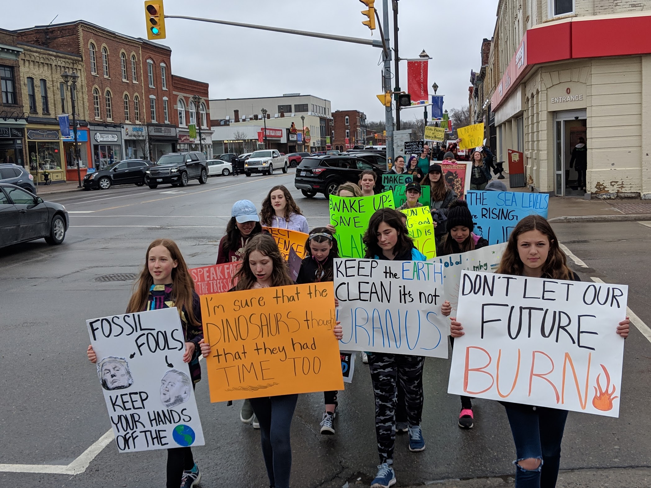 'We want change:' Student activists demand climate change action in ...