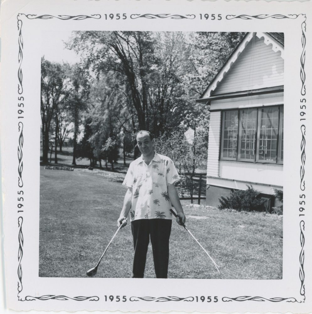 Playing a round at the old Lindsay golf links — Lindsay Advocate