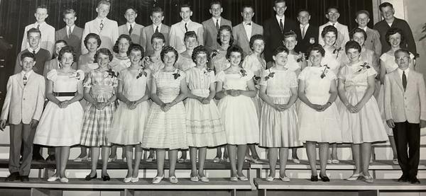 Four generations of high school prep comes to a close — Lindsay Advocate